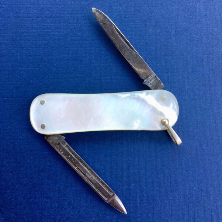 Schrade Cut. Co. Mother of Pearl Lobster Pattern knife - Old Pocket Knives