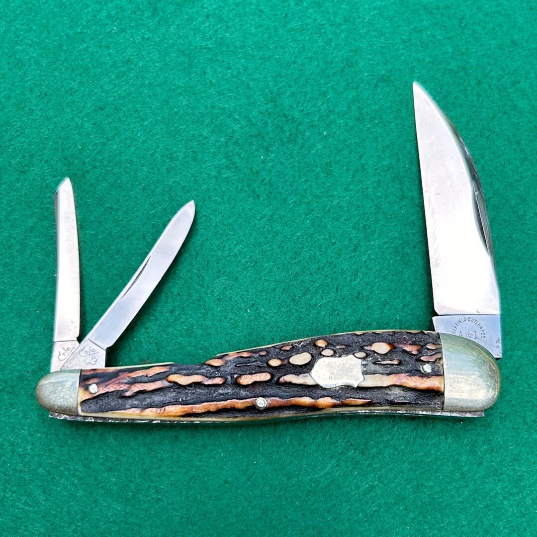 Whittler pocket knives - Old Pocket Knives